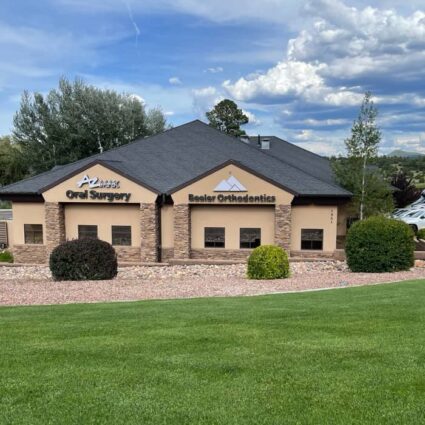 Oral Surgeon Show Low, AZ | Dental Implants | AZ Max